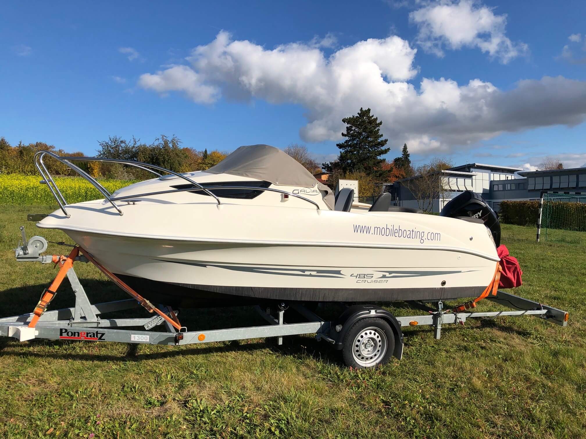 www.mobileboating.com | Boot auf Trailer mieten